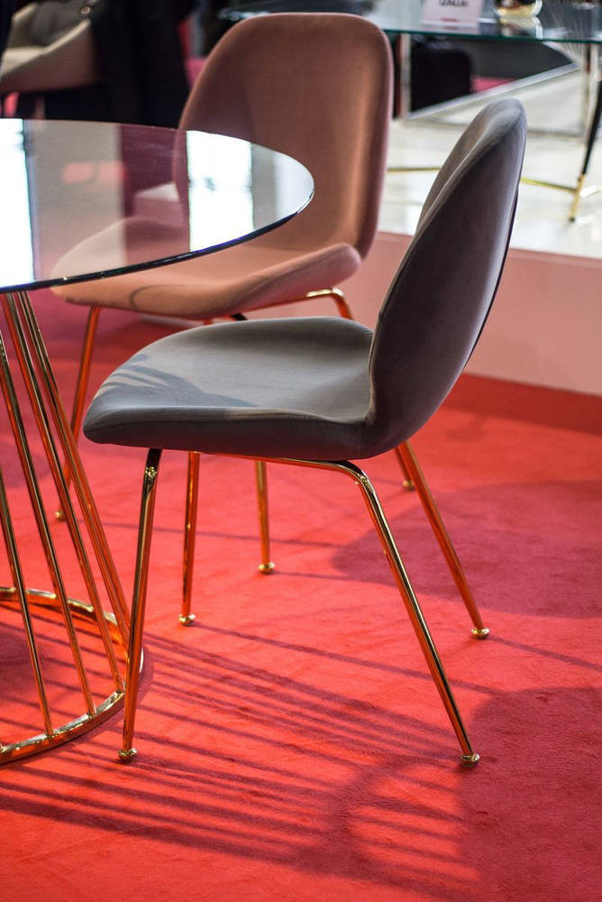 Grå spisestol velour K381